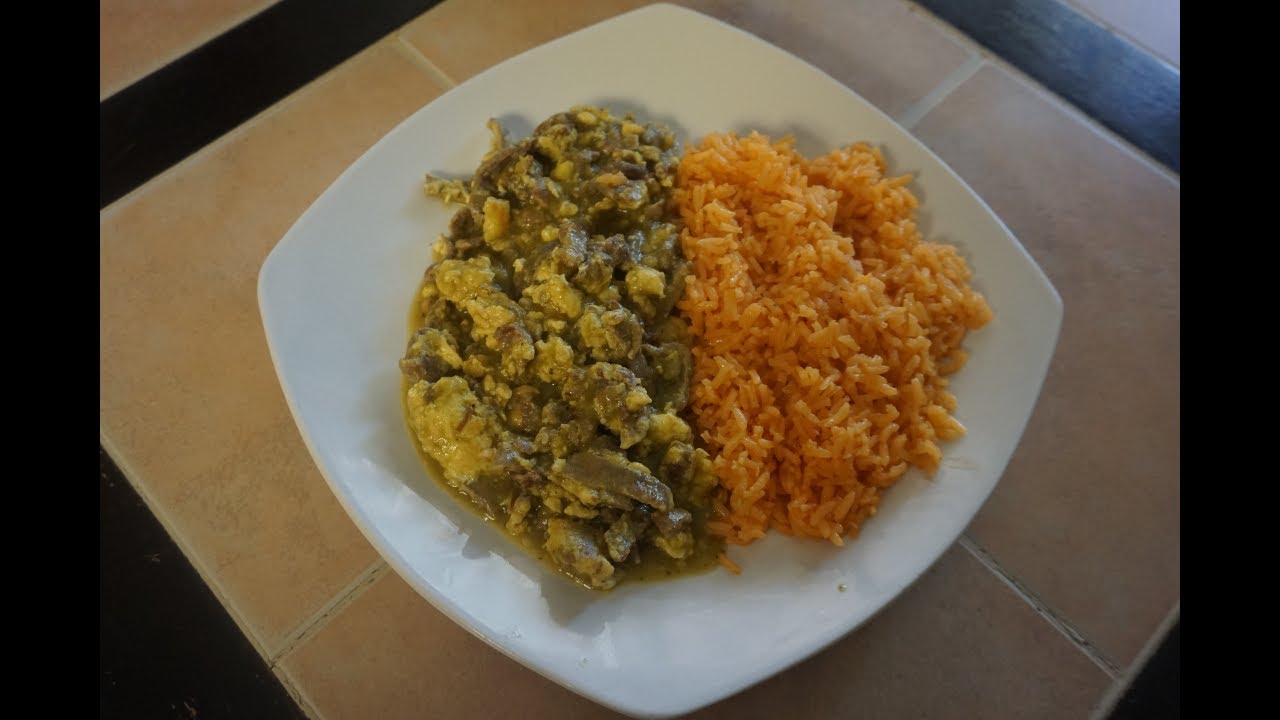 Aporreado de cecina en salsa verde y arros rojo - YouTube