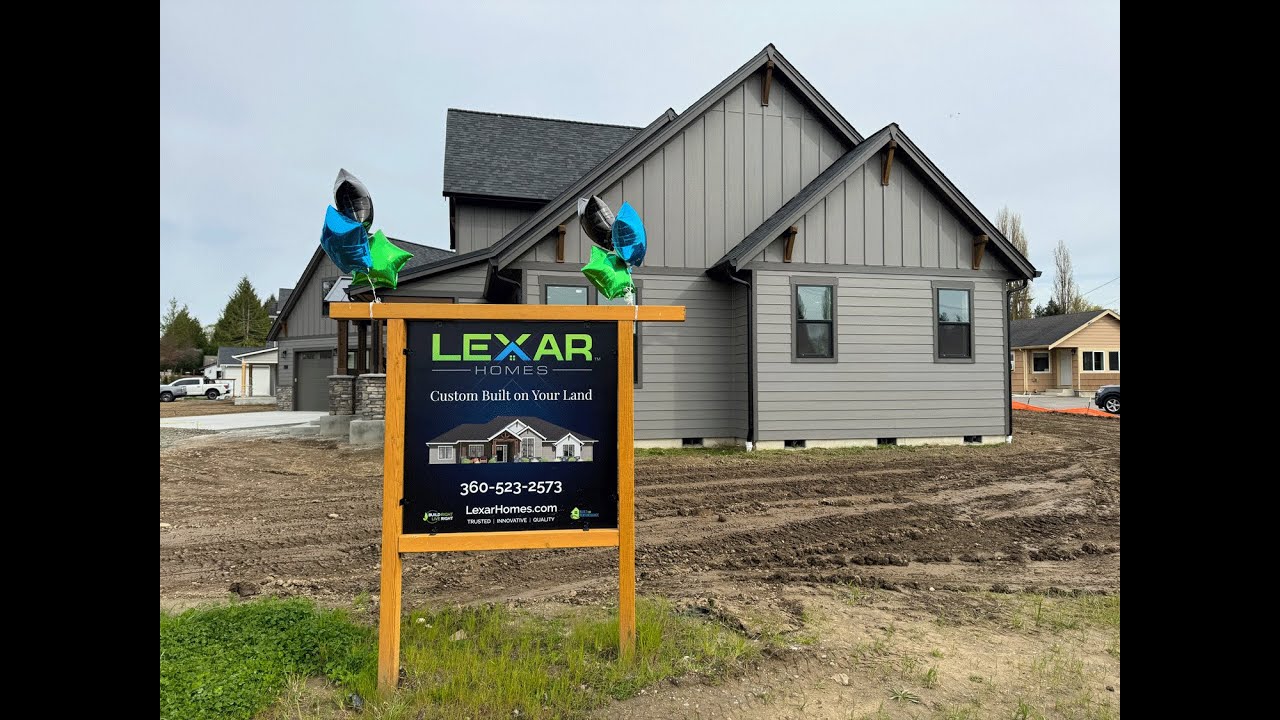 Tour a Custom Home Built By Lexar Homes of Centralia! - YouTube