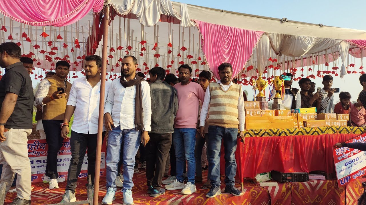 Muneeb Baig official is live! - YouTube