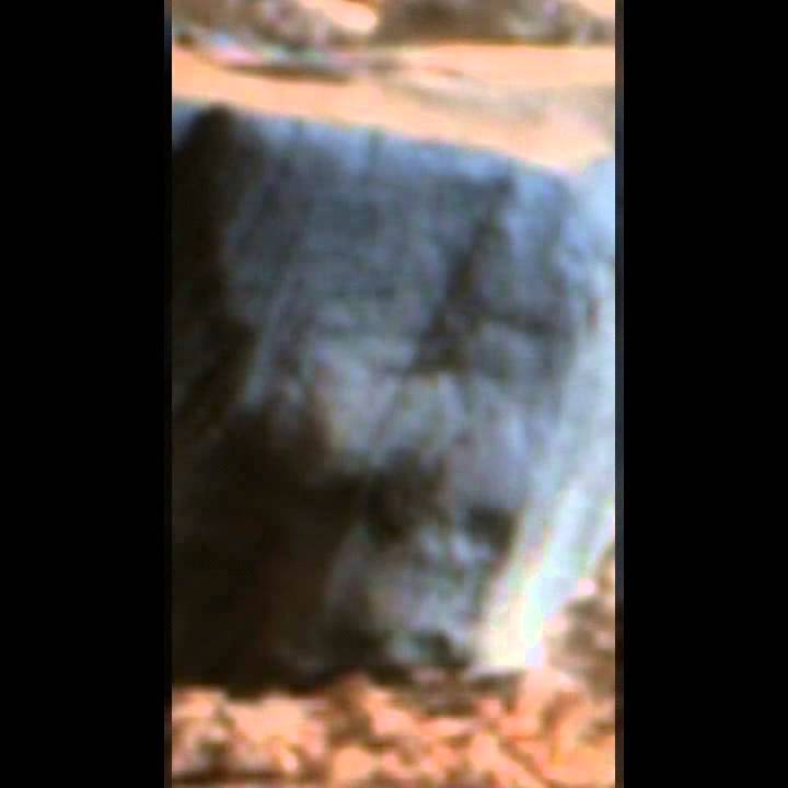 Stone face on Mars? - YouTube