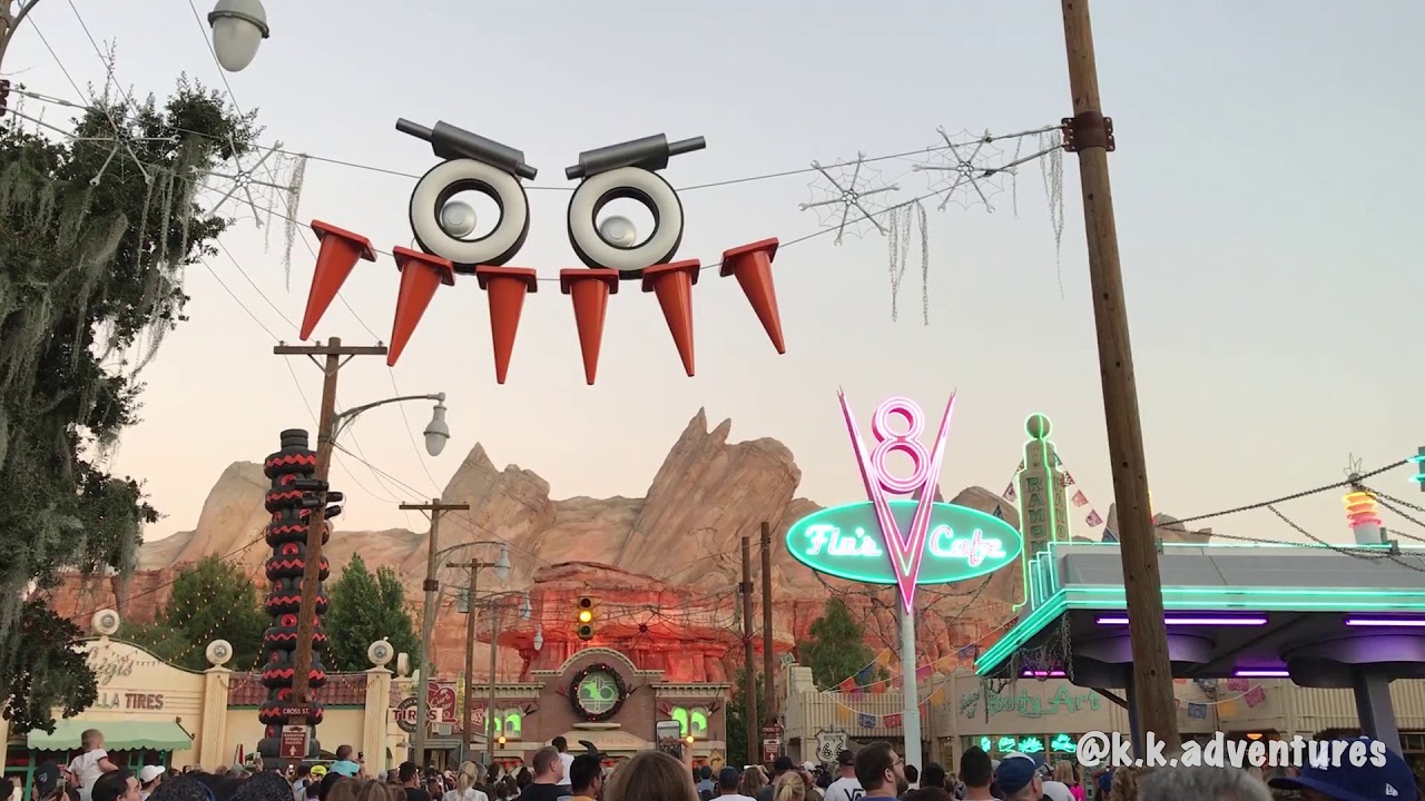 "Sha-boom Moment" Cars Land Halloween | Disneyland Resort - YouTube