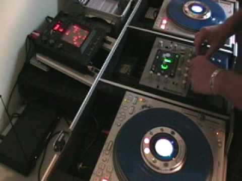 DJSJ "The Drums are Alive" Loops and Samples Kaoss Concept 2 - YouTube