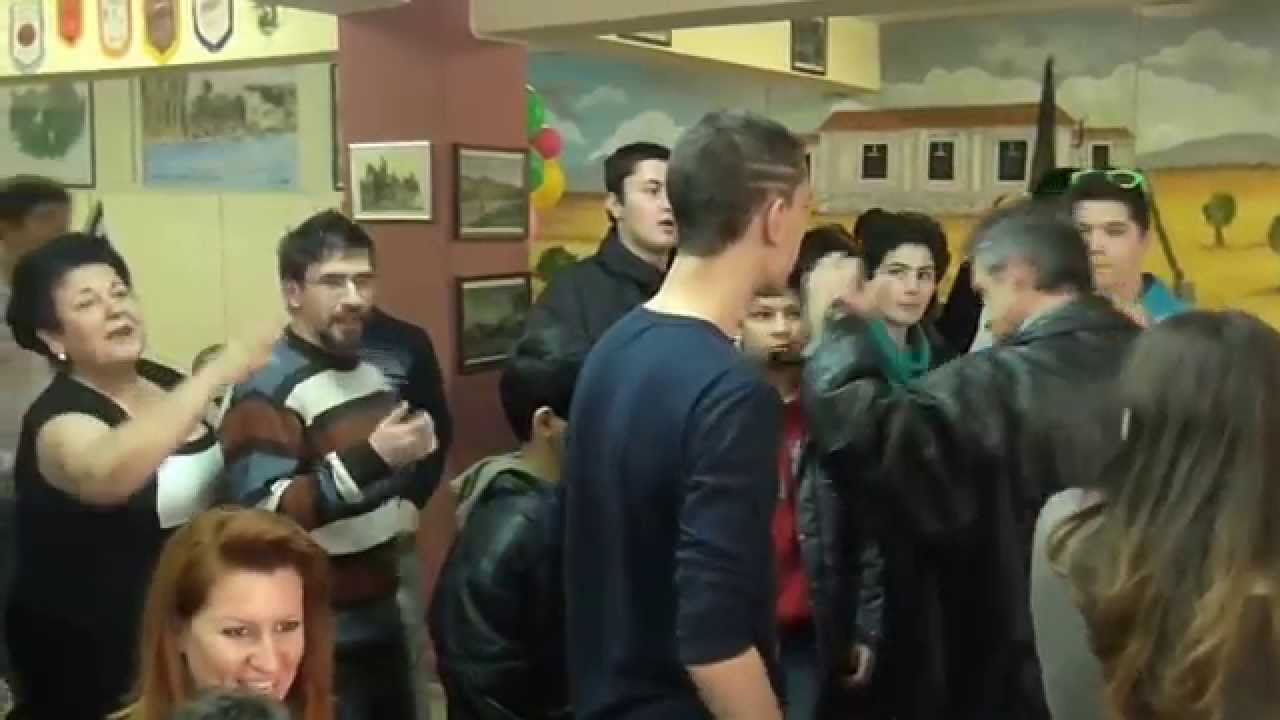 ΟΜΑΔΑ ΦΙΛΩΝ ΑΝΑΣΤΑΣΙΑΣ ΜΕ ΤΑ ΠΑΙΔΙΑ ΤΟΥ ΙΝΑΑ ΣΤΟ ΣΥΛΛΟΓΟ ΣΜΥΡΝΑΙΩΝ ...