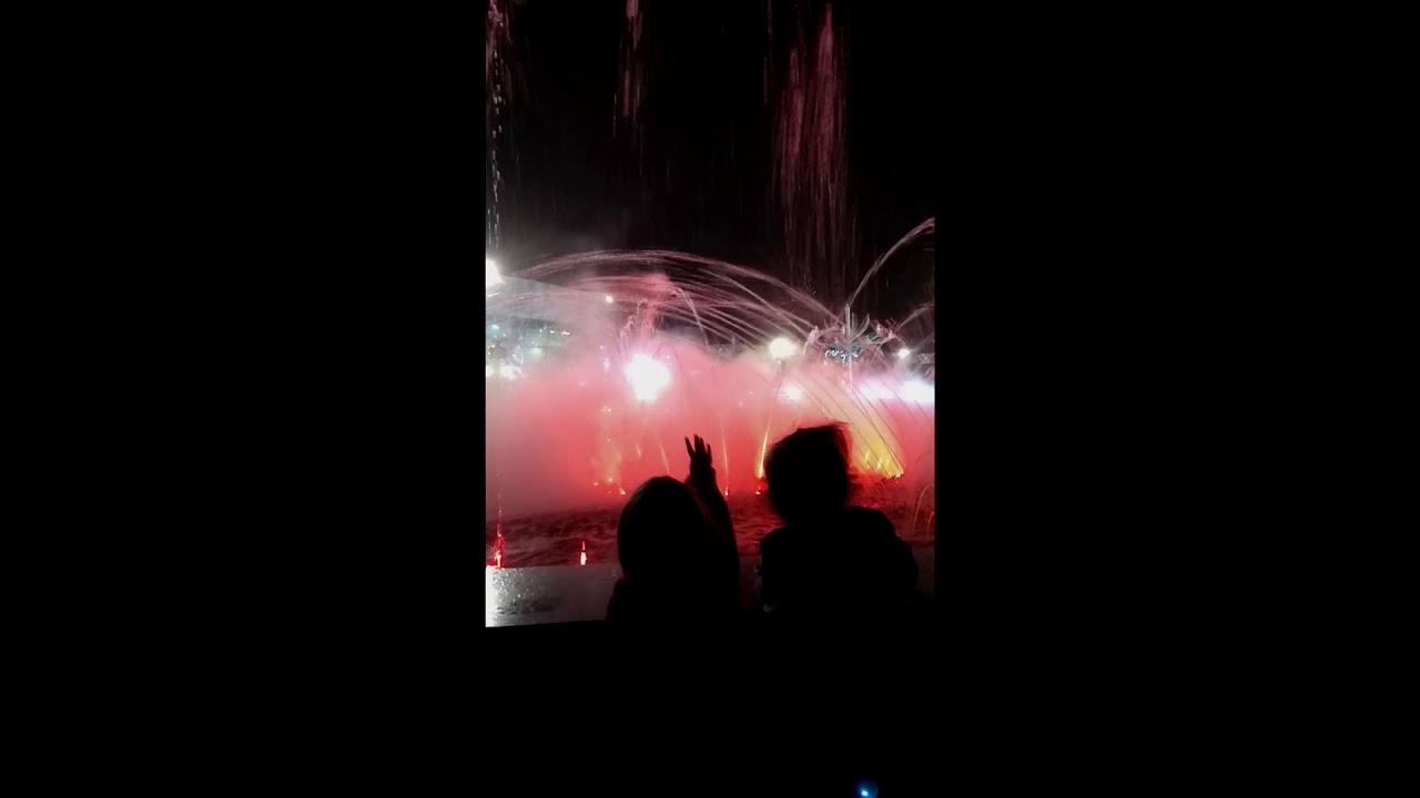 Поющий фонтан на площади Сохо, Шарм-эль-Шейх. Dancing fountains SOHO ...