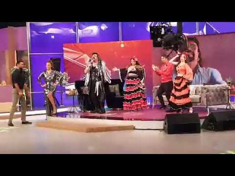KOBRA MURAT STAR TV DE DEMET AKALIN ALİ ŞAN DA KOBRA MURAT ROMAN SHOW