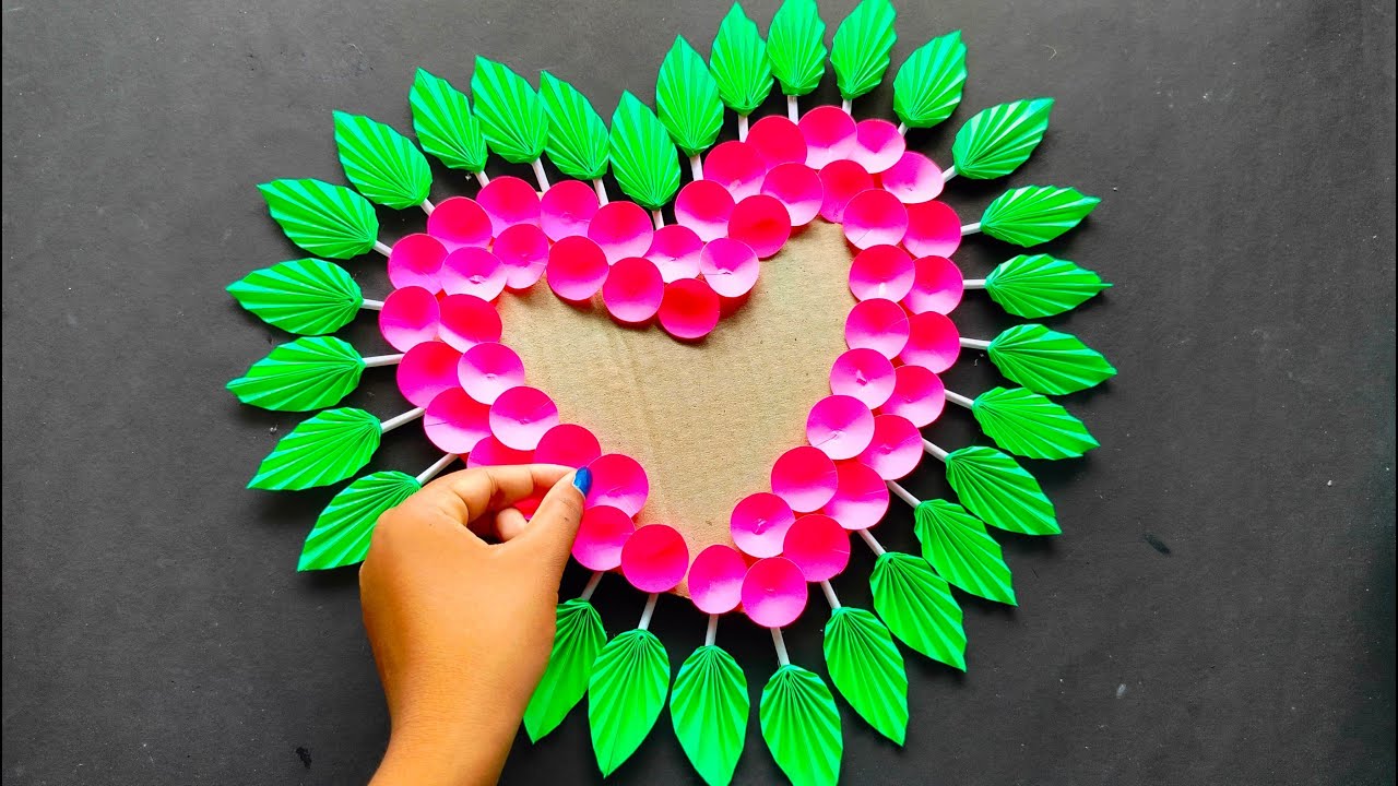 Easy heart shape wall hanging craft idea || Wall decoration idea - YouTube