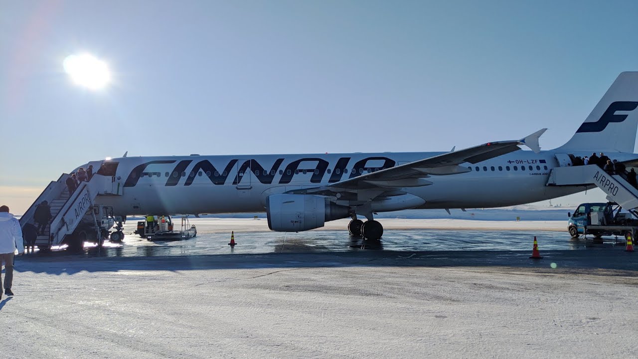 Getting a Shuttle Bus to Kittilä Airport (Finland) 2020 - YouTube