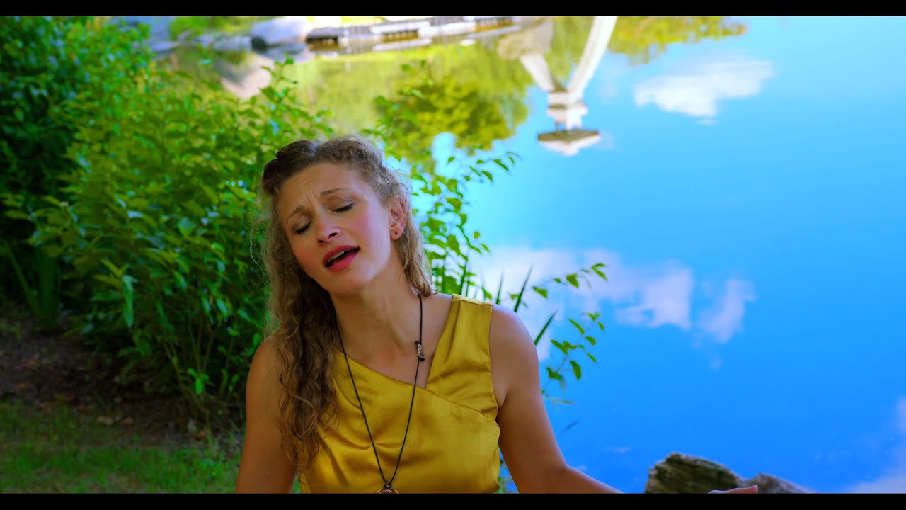Carolyn Lansom & Harry Graser - At Last (Etta James cover) - YouTube