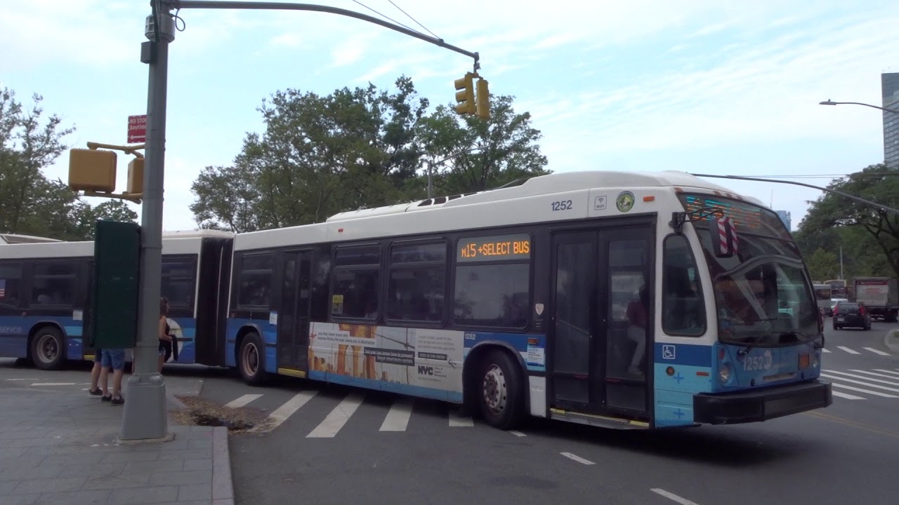 NYC Bus: East Harlem bound LFS Artic Gen-3 1252 M15 SBS leaving South ...