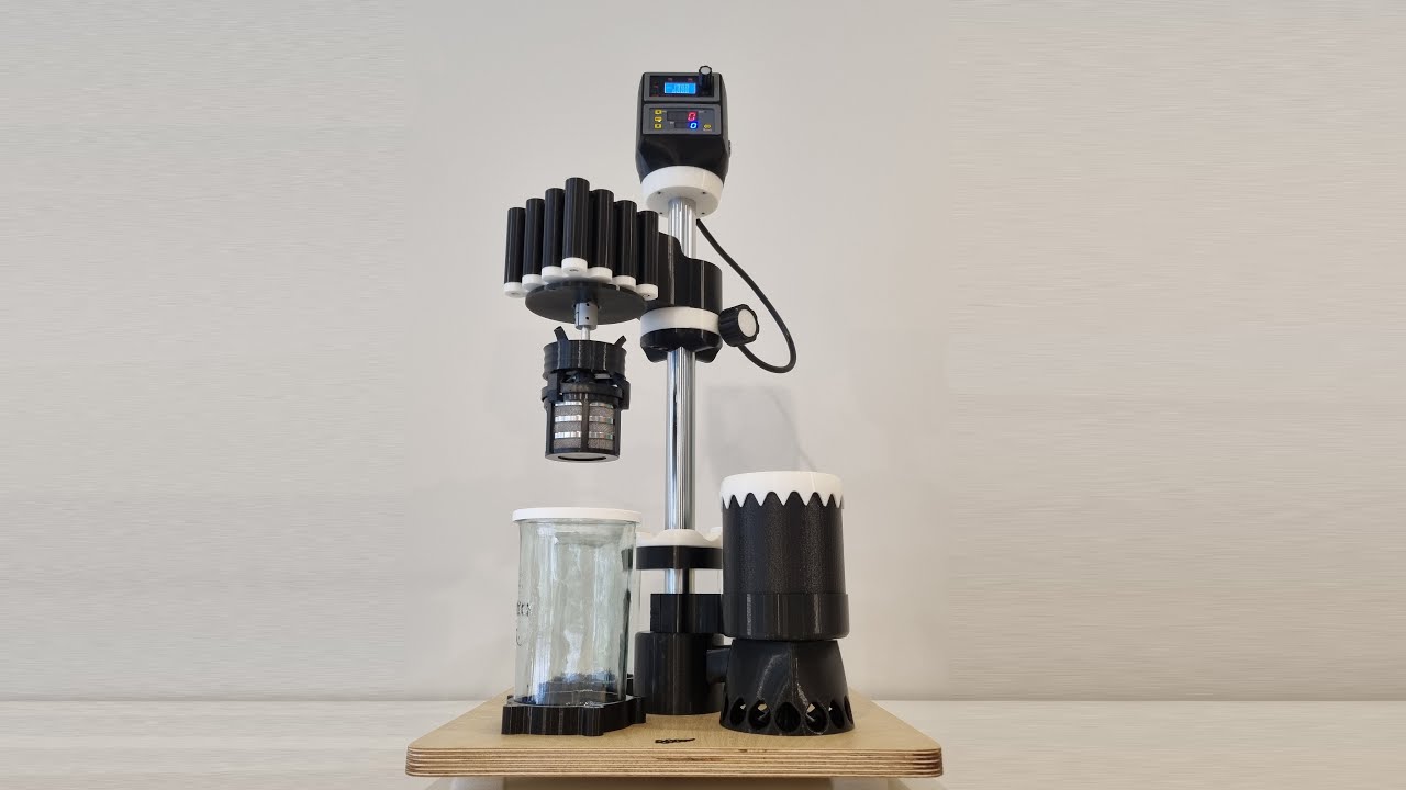 KiwiCleaner - The DIY Cleaning machine - YouTube