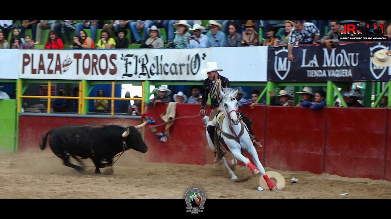 El Gigantesco Siete Mares de la Papa de Cerecuaro Vs Los Indomables de ...