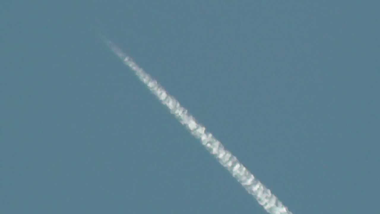 HELLENIC AIR FORCE F-16 CONTRAIL - YouTube