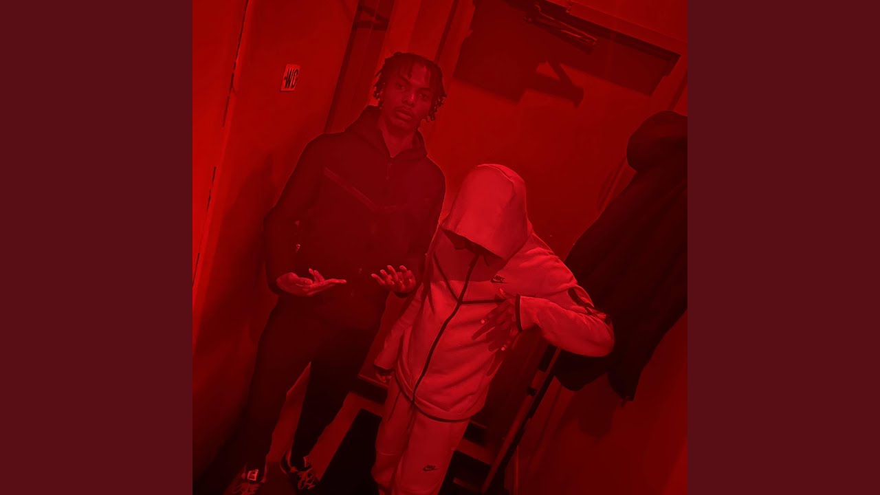 Undercover (feat. Mal SaVv & A1 2Tact) - YouTube