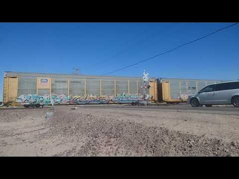 Monster WB BNSF Manifest Train At Newberry Springs Ca! #bigbossrailfanner - YouTube