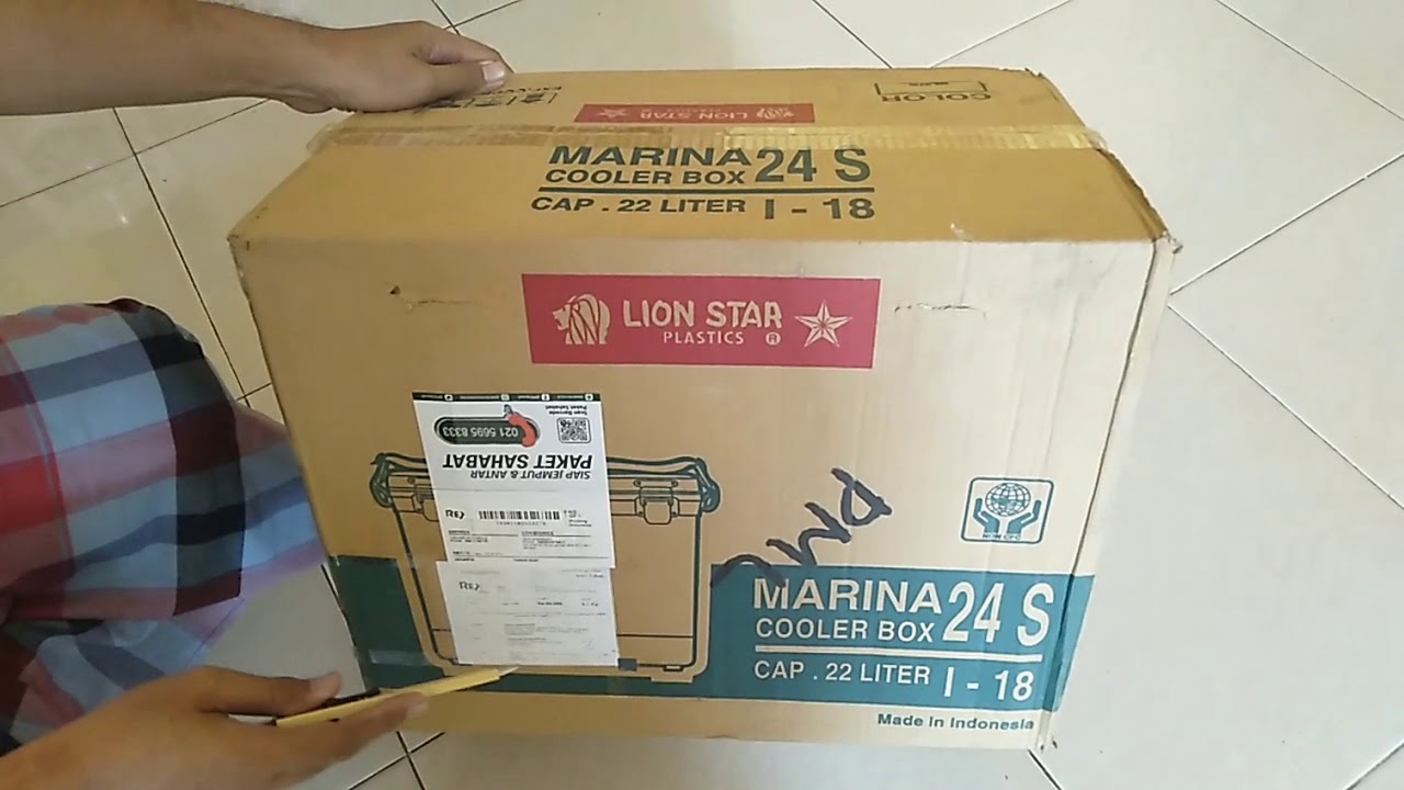 Unboxing cooling box / box es marina 24s 22 liter - YouTube