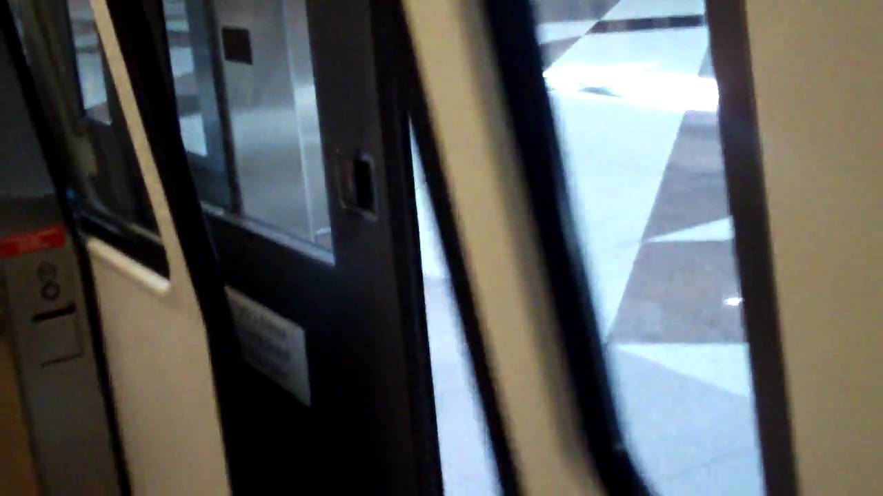 Bombardier CX-100 "Train" at Denver Intl Airport - YouTube