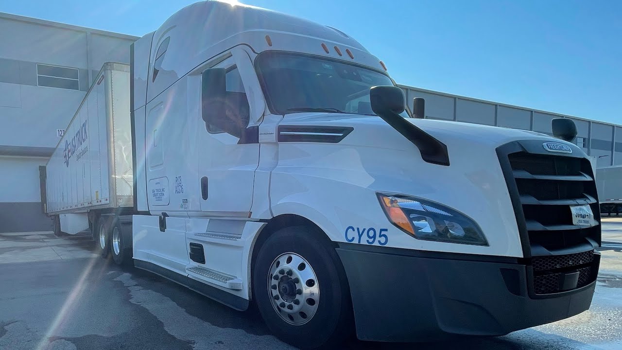USA Truck hiding loads/ Load board/ Low freight rates - YouTube