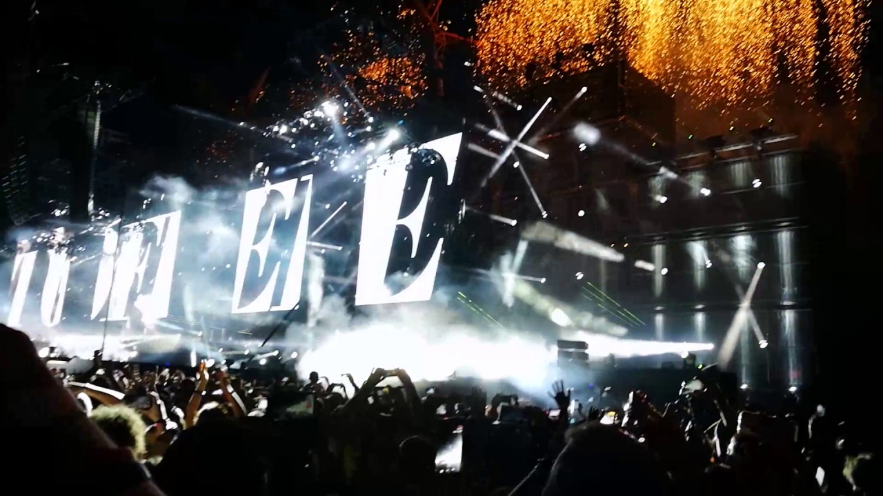 MODENA PARK LIVE KOM 2017 - YouTube