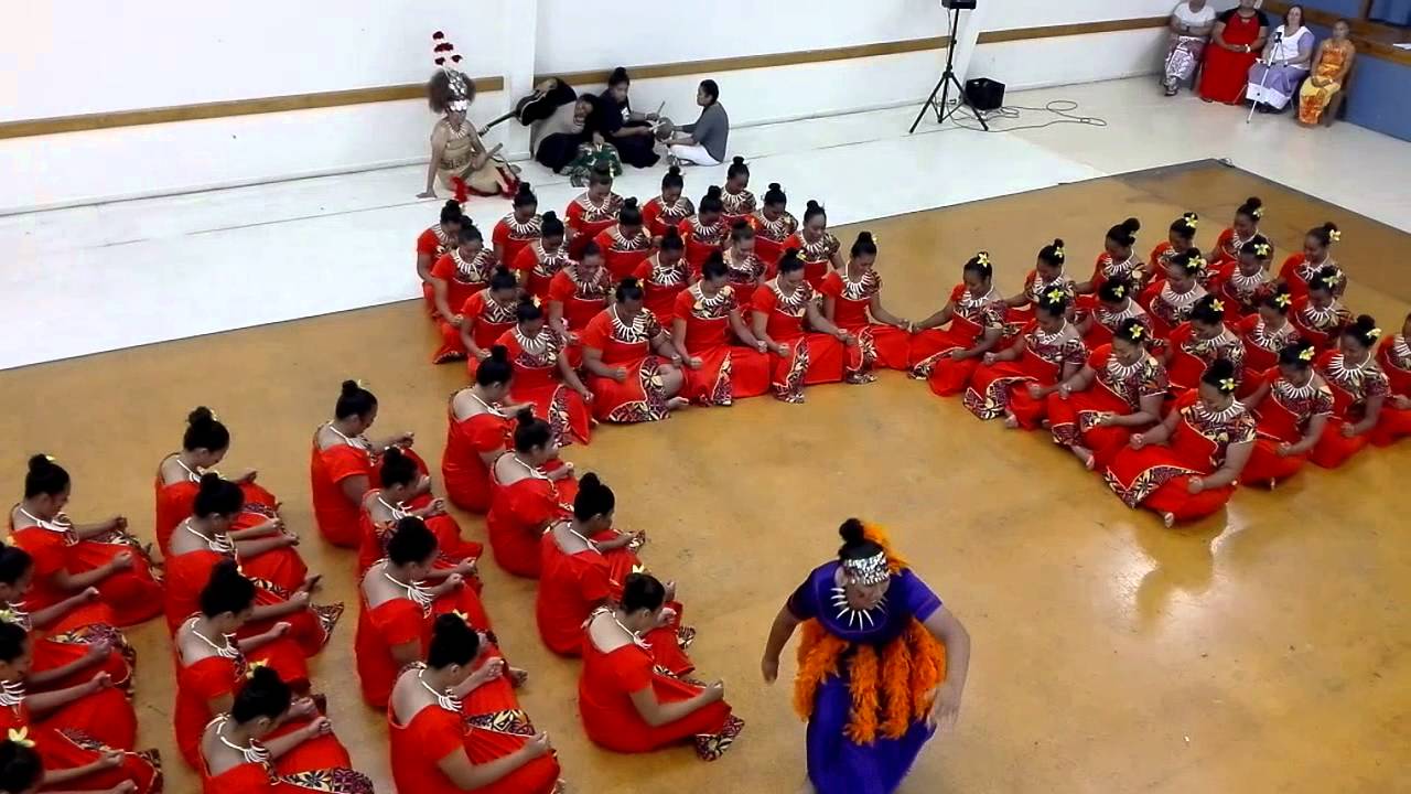 Aggs entrance Fiafia night 2016 - YouTube