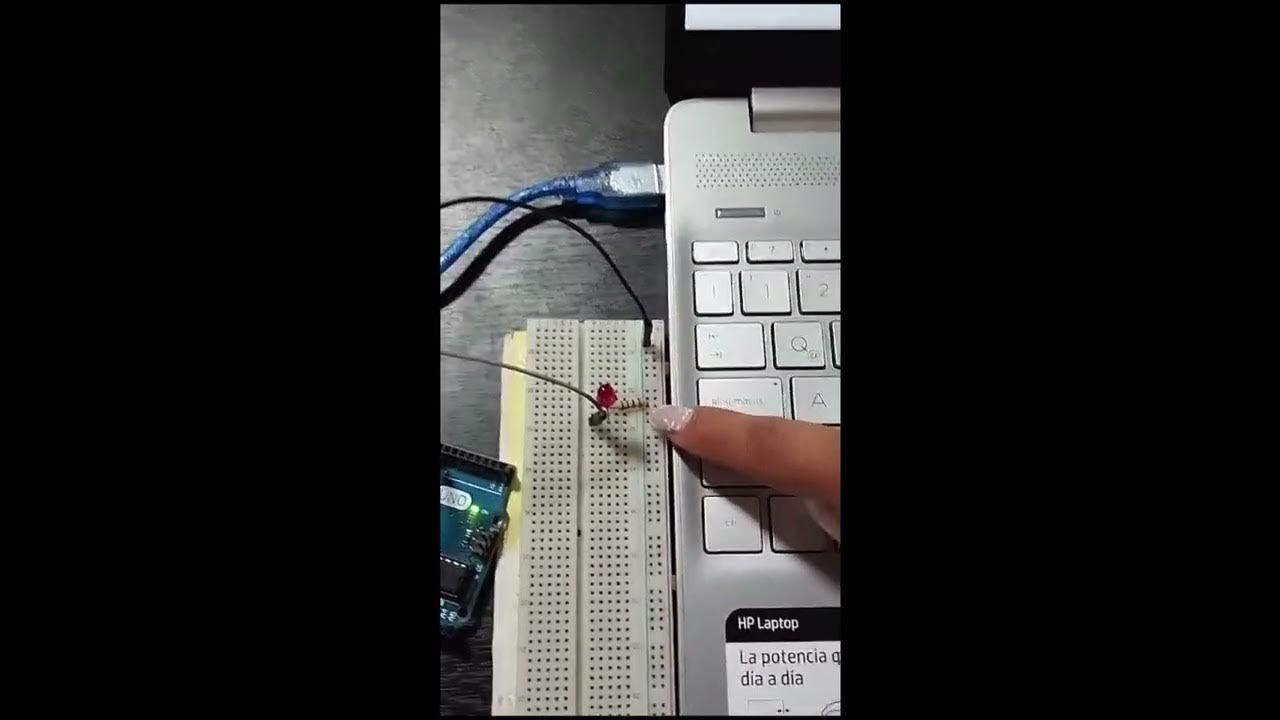 Encendido de un bombillo y un semáforo en PICTOBLOX con Arduino UNO ...