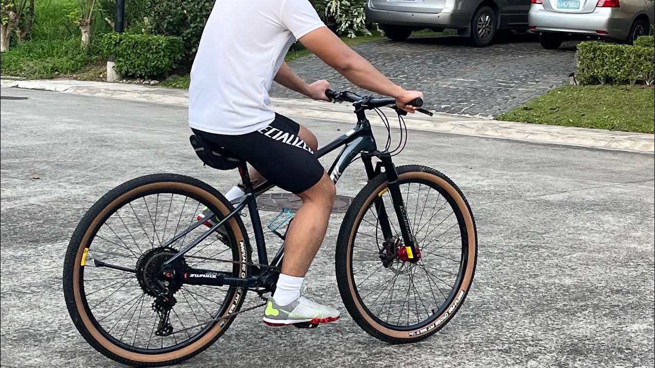 My ACL journey day 99: riding a bike for the first time - YouTube