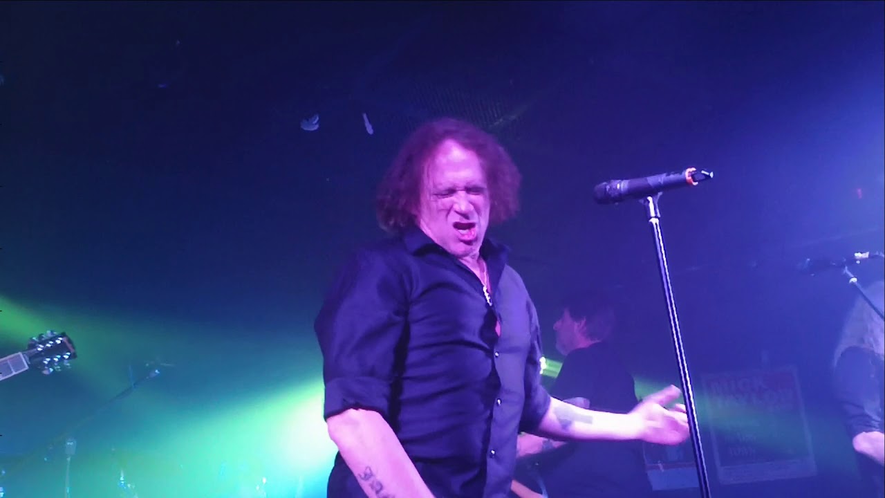 The Screaming Jets - { Live } Overkill - YouTube