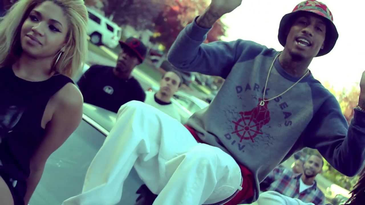 D WILLZ - DONT NEED NO HELP (OFFICIAL MUSIC VIDEO) - YouTube