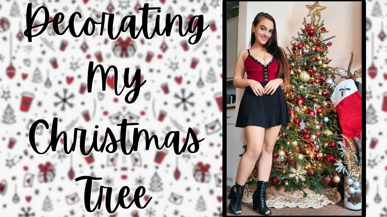*Disaster* Decorating My Christmas Tree - YouTube