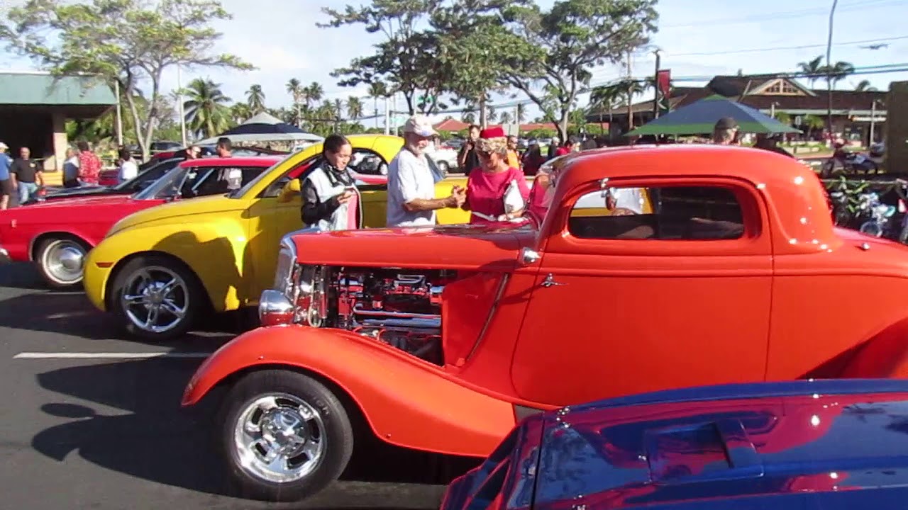 Muscle Cars at the Maui Toys for Tots Run - YouTube