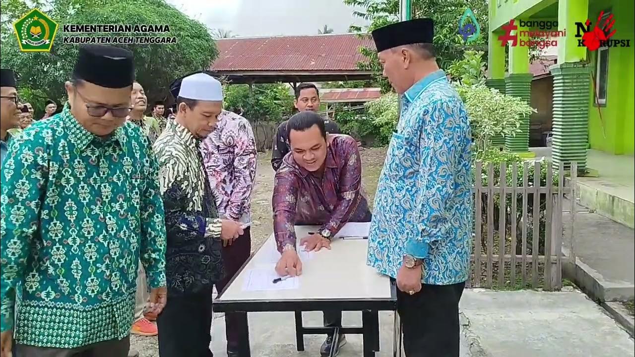 Kankemenag Agara Melaksanakan Ikrar dan Penandatanganan Pakta Integritas Tahun 2025 - YouTube