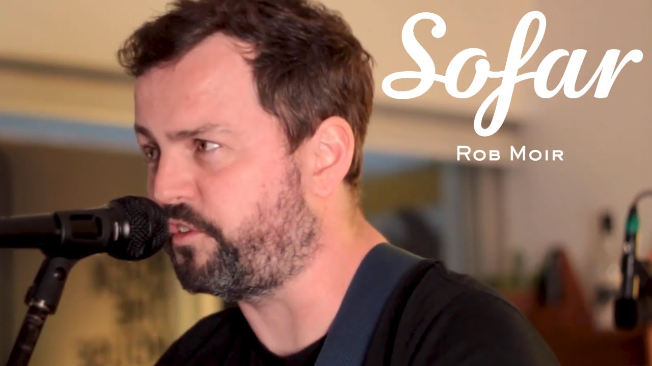 Rob Moir - Love is a House on Fire | Sofar Guadalajara - YouTube