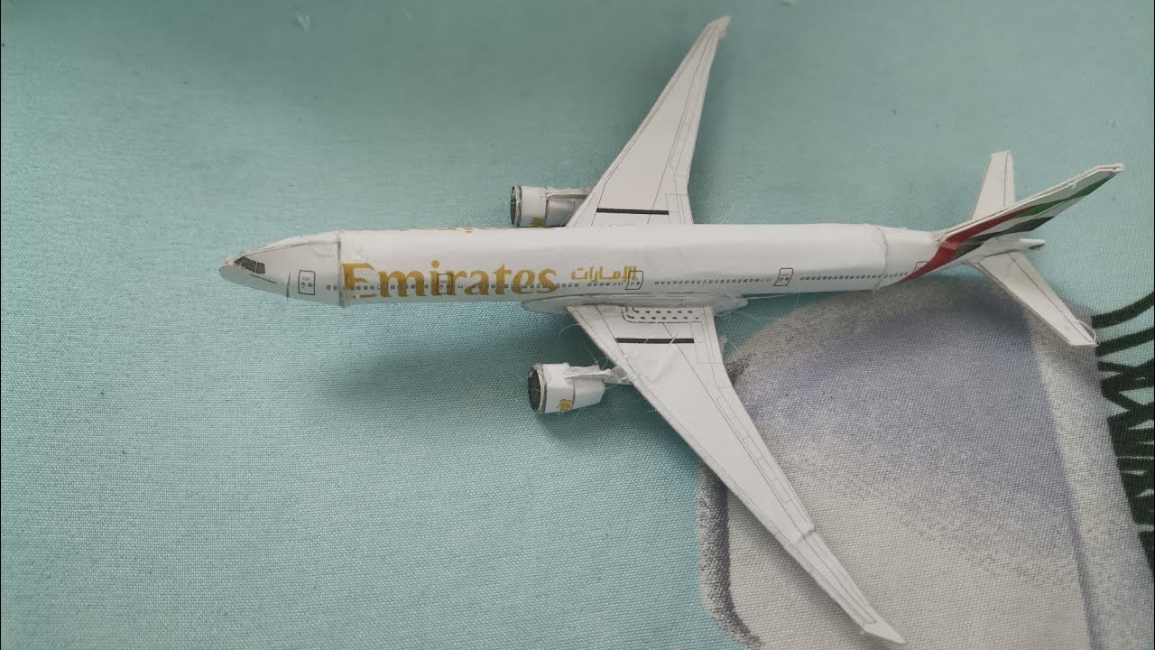 United Arab Emirates - Presidential's Flight(A6-SIL) Boeing 777-35RER ...
