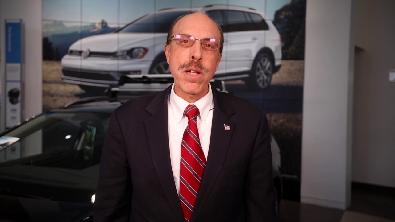 John Albanese - Bayside Volkswagen in Bayside, NY - YouTube