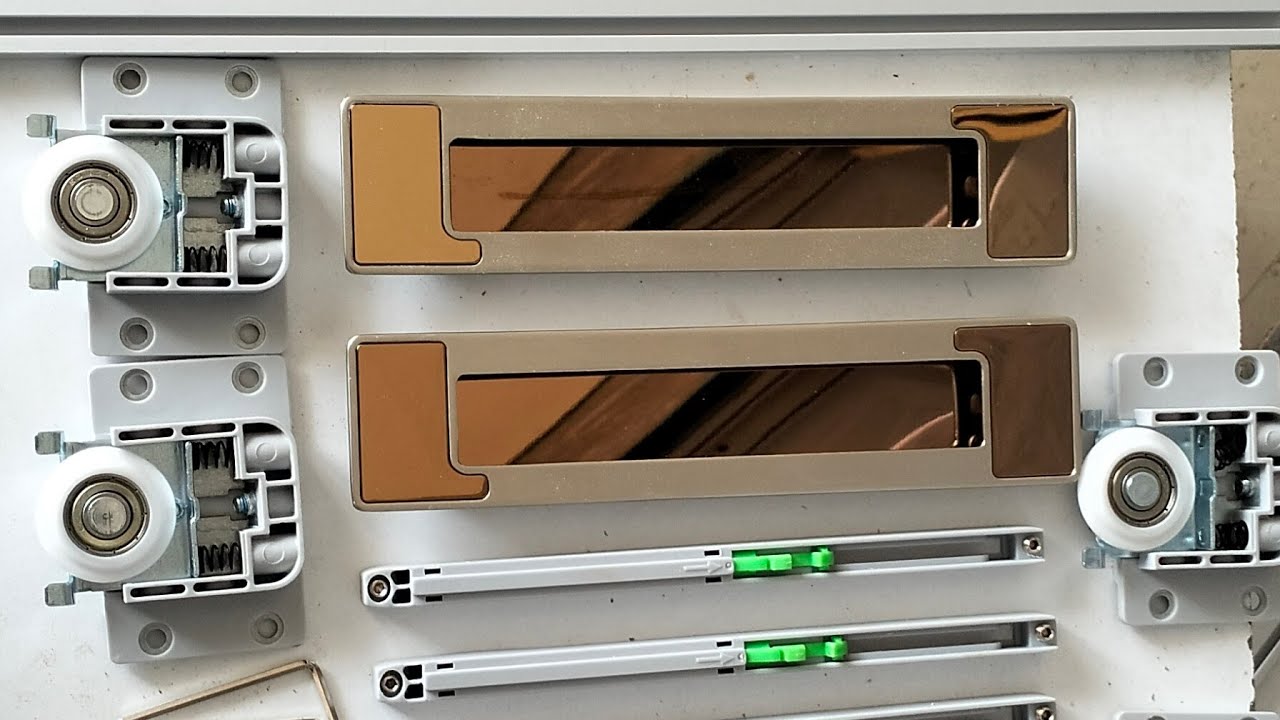 bedroom sliding wardrobe channel ko fitting karne ka Sahi tarika aapko ...