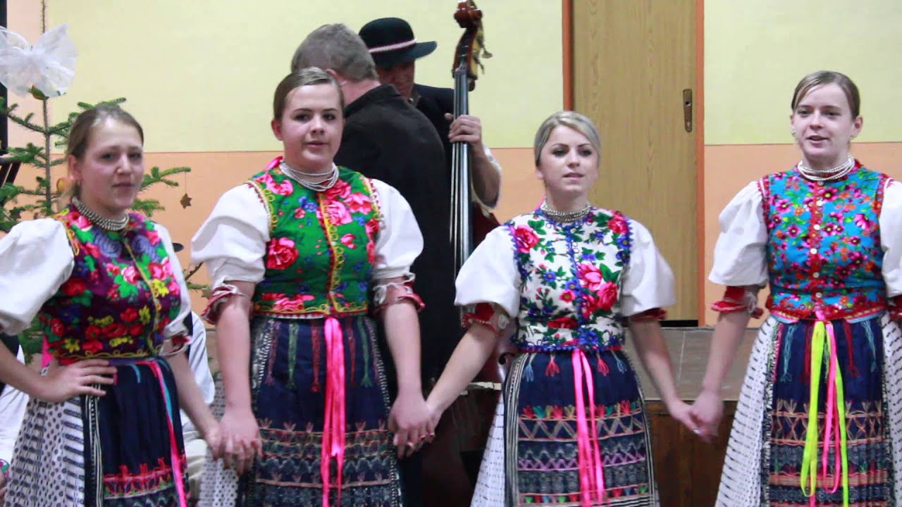 Folklórna skupina Kečera - Tancovala b ja - Vislanka 2012 - YouTube