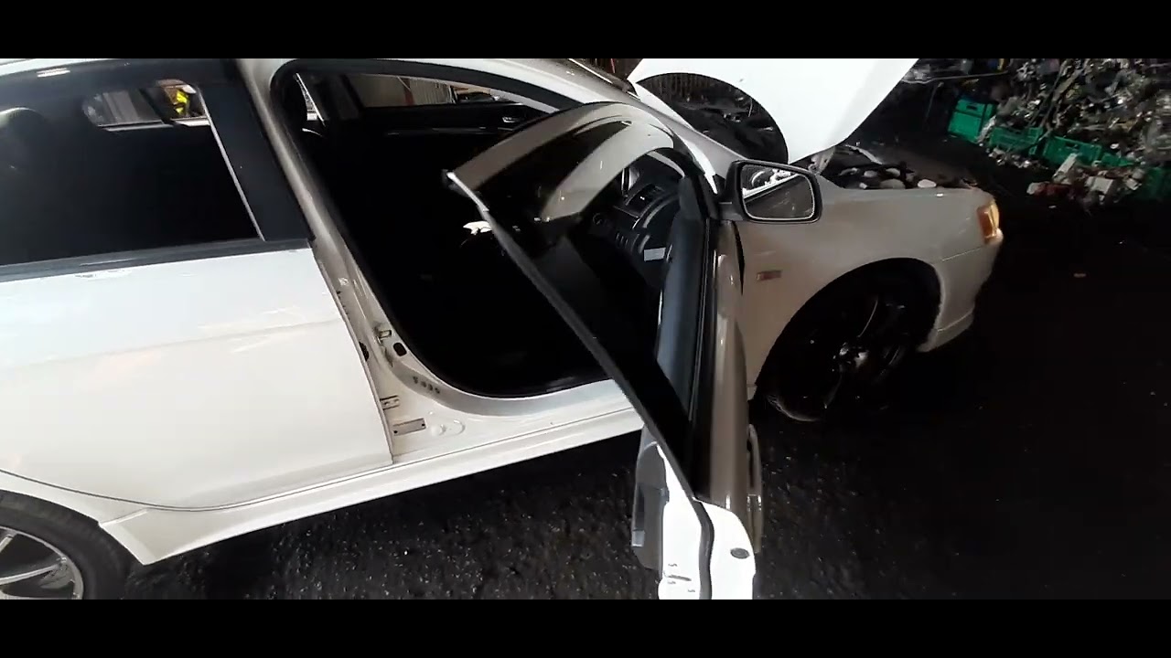 Lancer X 1121 - YouTube