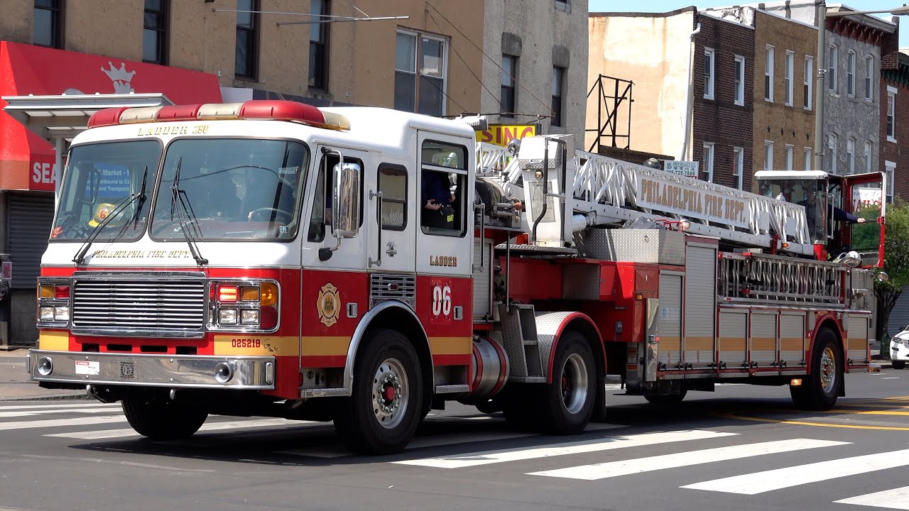 Philadelphia Fire Department Ladder 6 Responding - YouTube