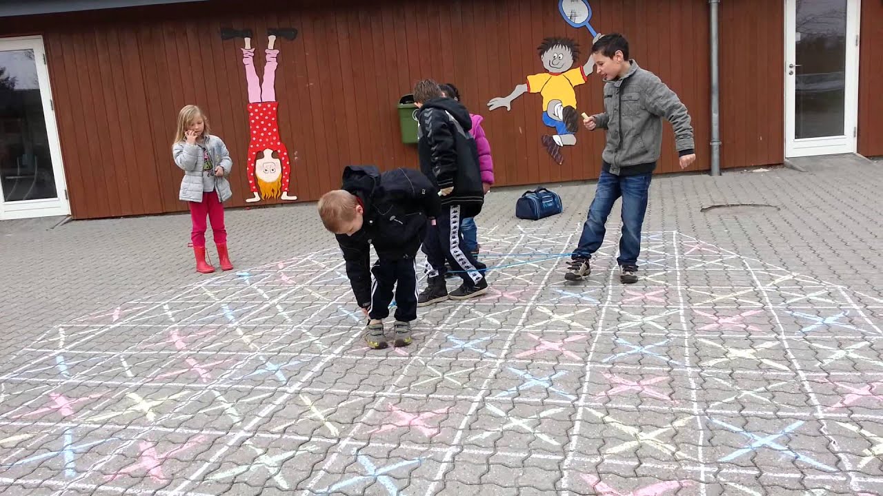 Observering 2 runde 3, 3 drenge, 1 pige - YouTube