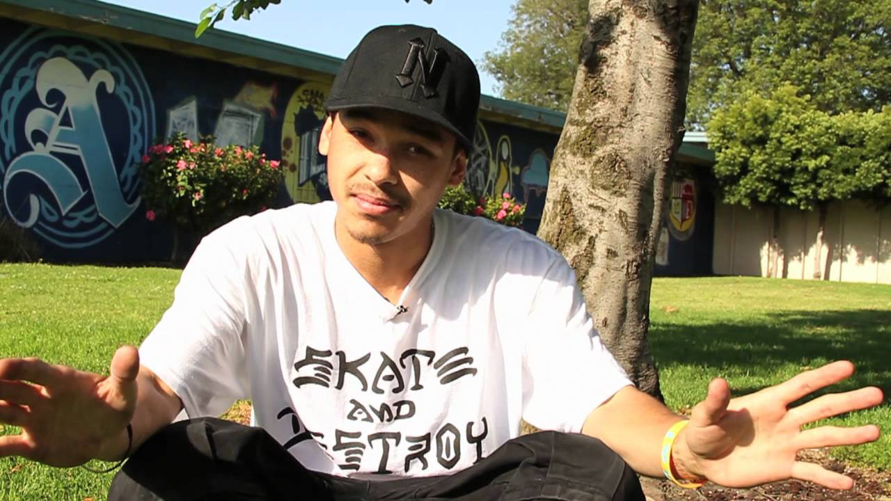 How-To Skateboarding: Fakie Flip with Tony Tave - YouTube