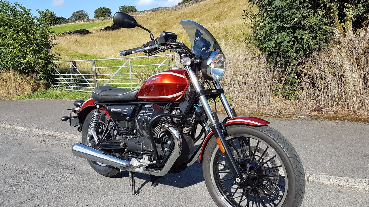 Moto Guzzi V9 Roamer walk round and start up. - YouTube