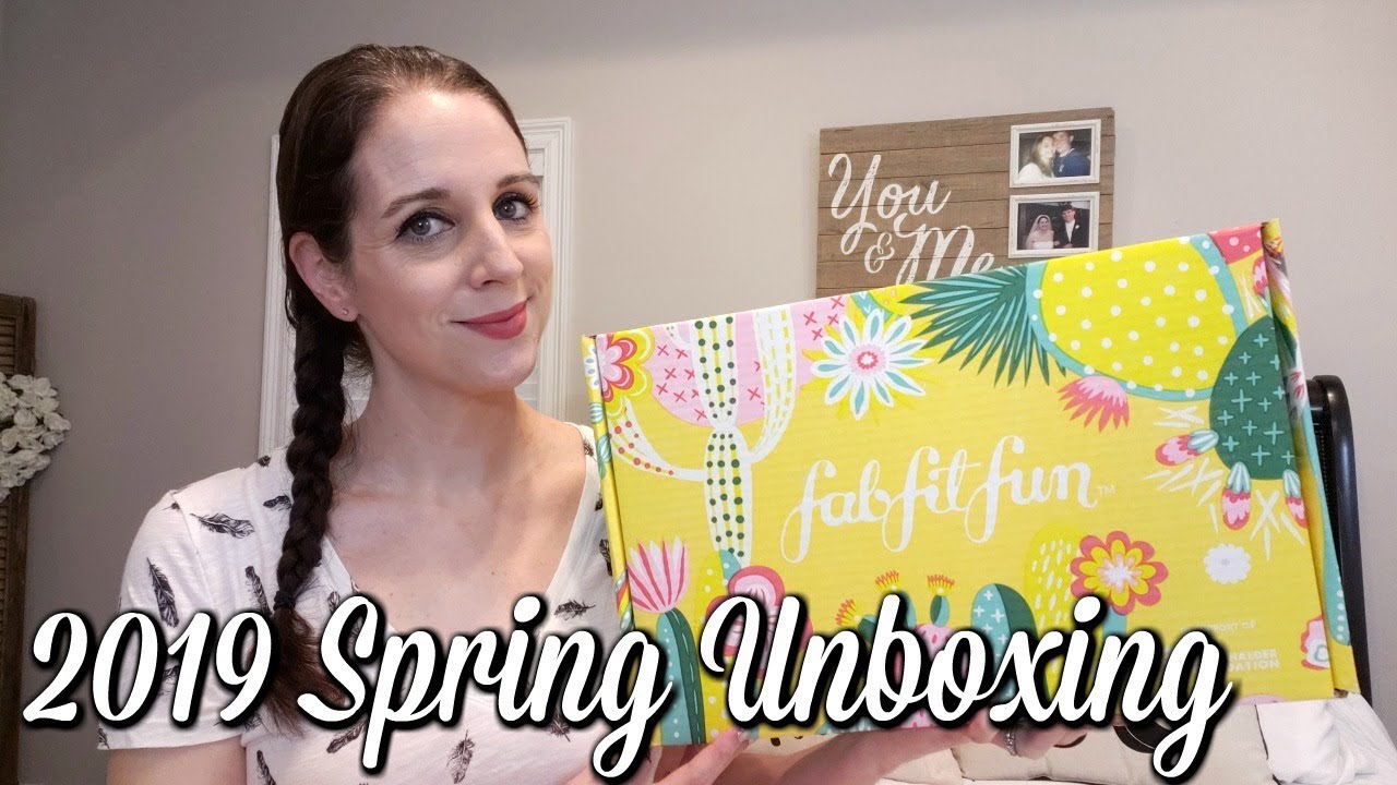 FAB FIT FUN SPRING UNBOXING 2019! AMAZING! - YouTube