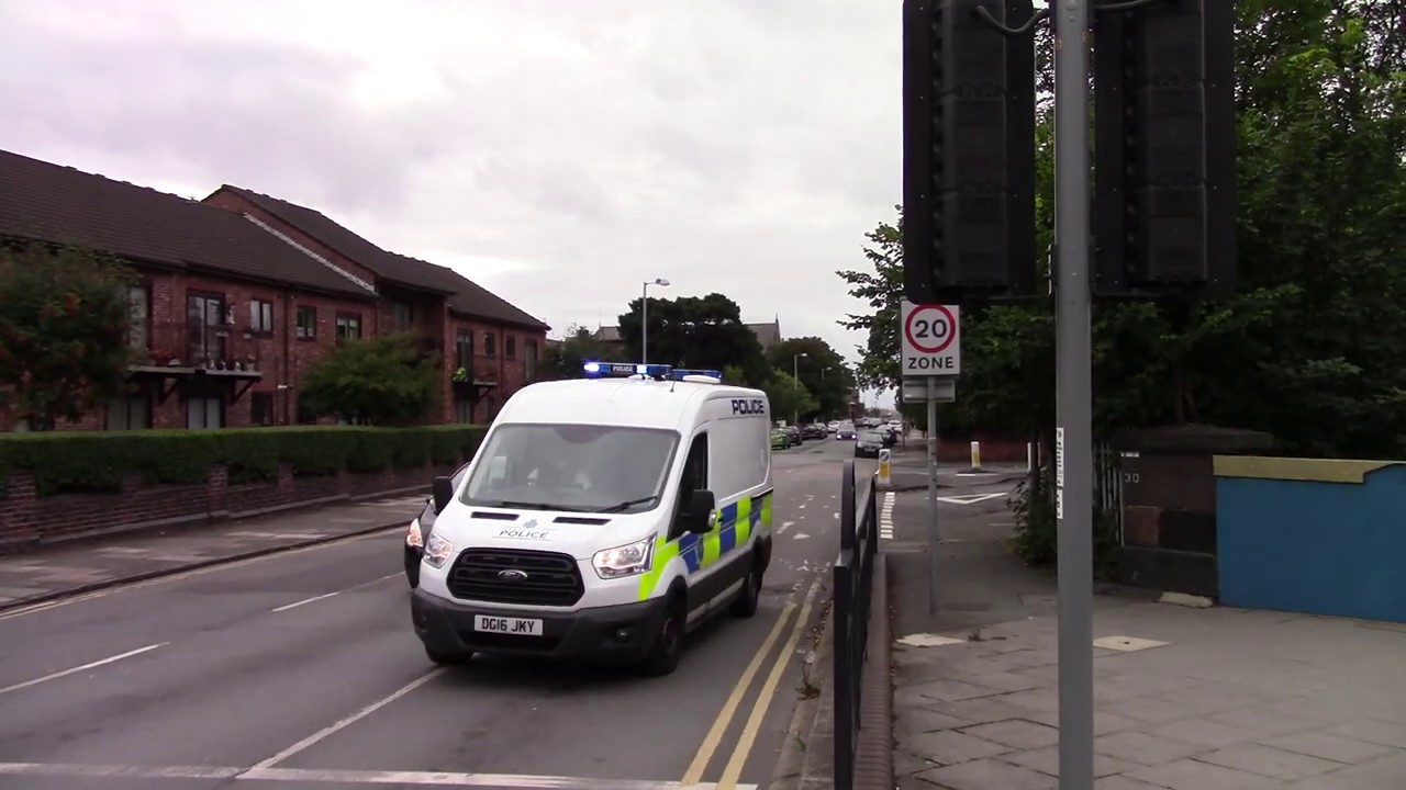 Merseyside Police Ford Transit Cell Van Responding On Blue Lights ...