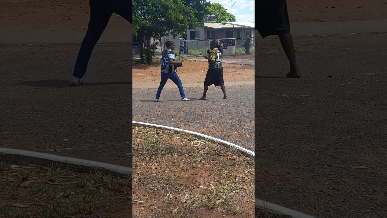 Mount Isa fight - YouTube