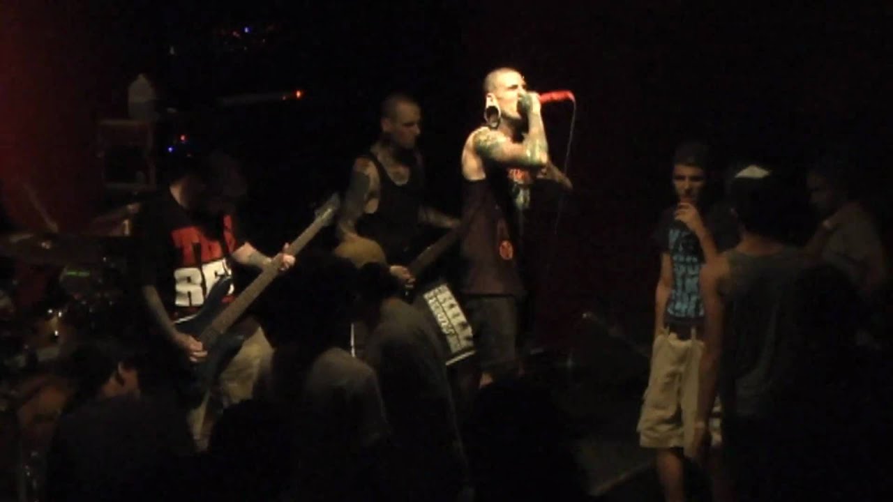 Suffokate Live - "Not The Fallen" And "Power Of Submission" - YouTube
