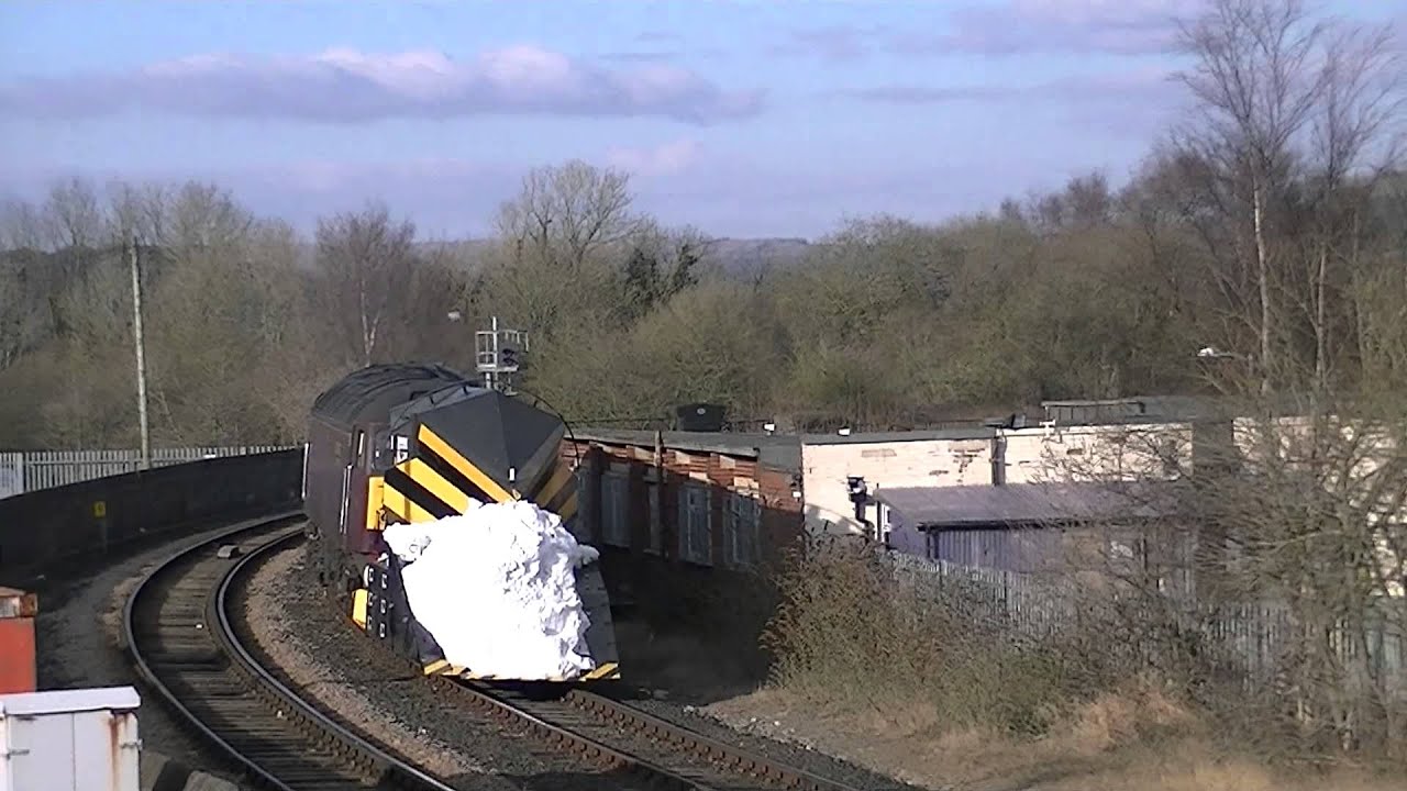 Network Rail Snow Ploughs. WCR 47760+37516. Carnforth. 28/03/13 - YouTube