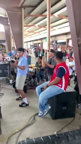 El Triki Tra con Grupo Devozzion #cumbia - YouTube