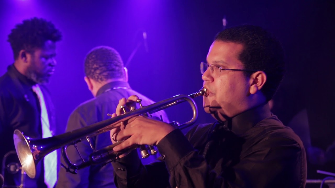 CHE MANU - Sanbone Pagode Jazz Ensemble - By Hugo Sanbone - YouTube