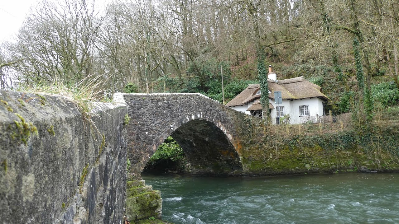 Circular walk along the Exe Valley Way - YouTube