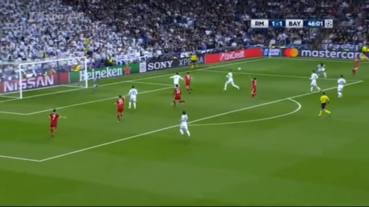Marcelo hand ball vs Bayern München - YouTube