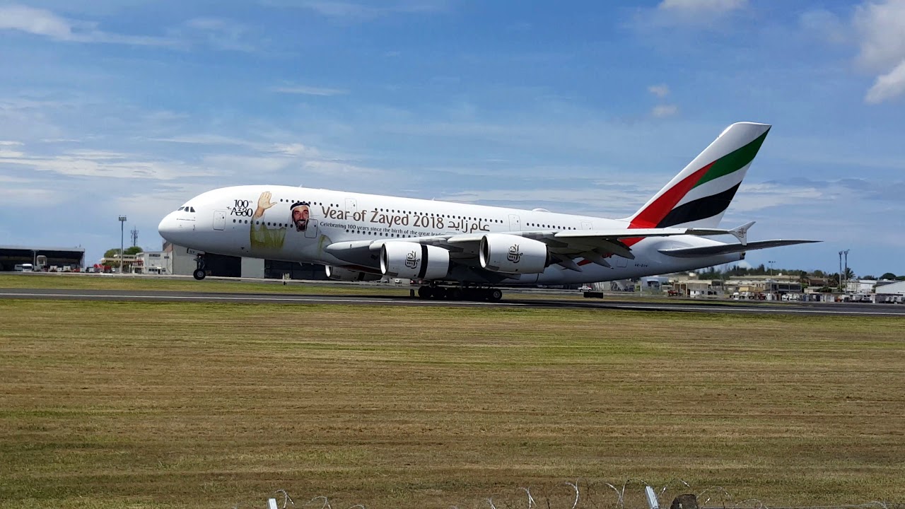 Landing Emirates Flight EK 701 - 100th A380 (Year of Zayed 2018 Livery ...